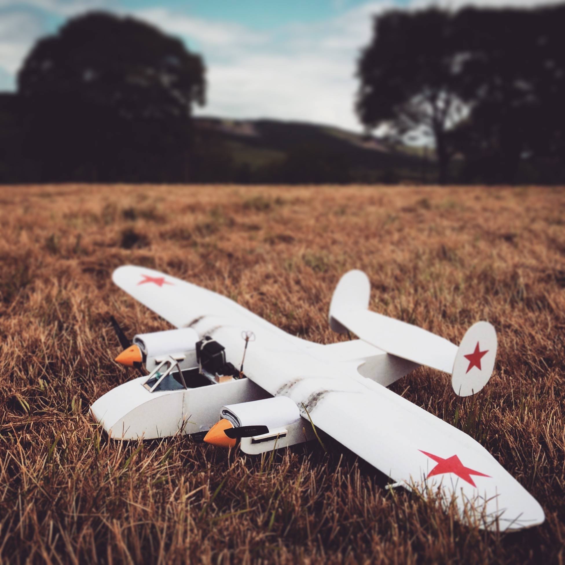 Differential Thrust Setup on a Spektrum DX9 | Flite Test