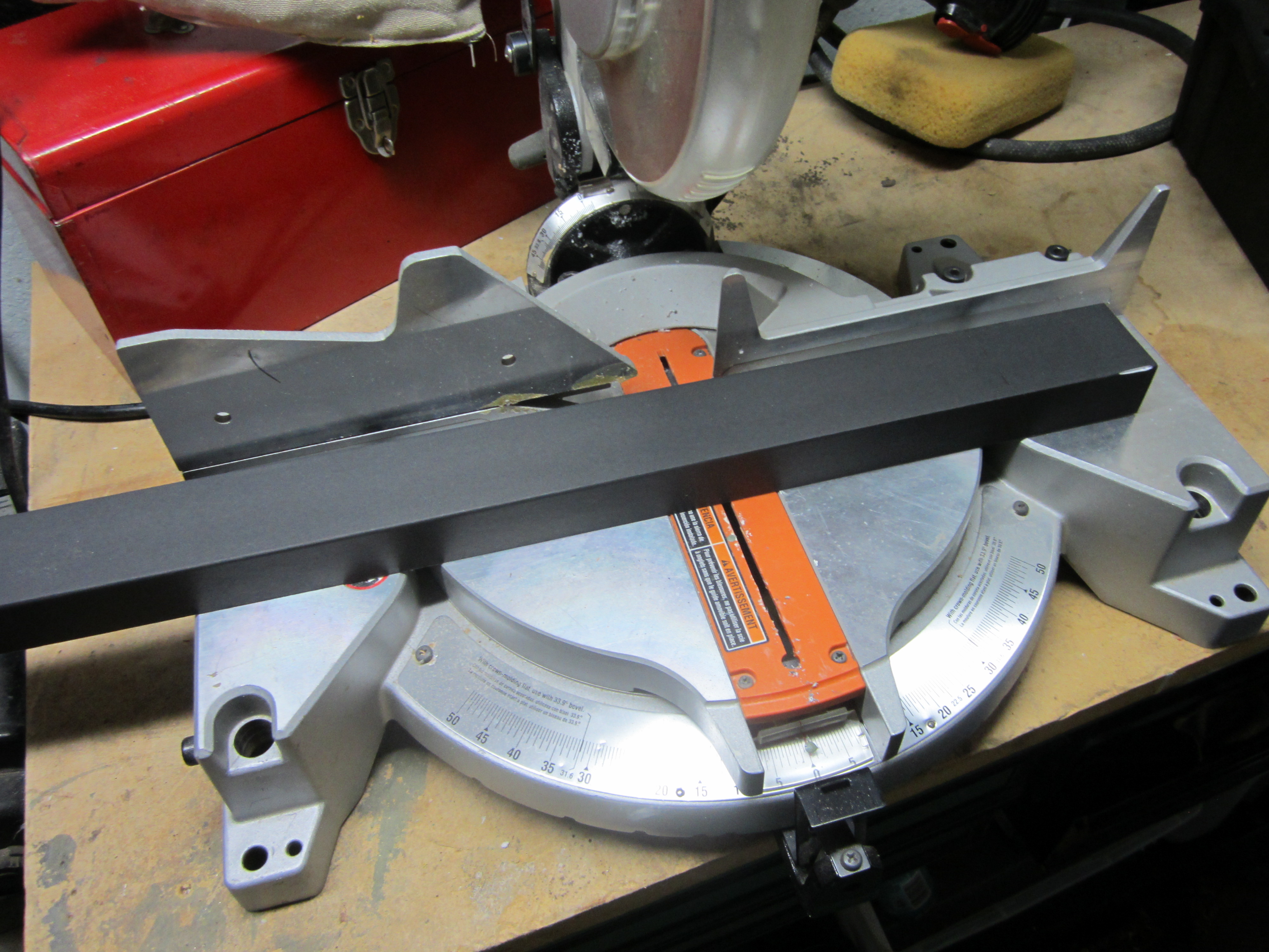 FT Explorer - SUV (Simplified Unibody V-Fold) | Flite Test