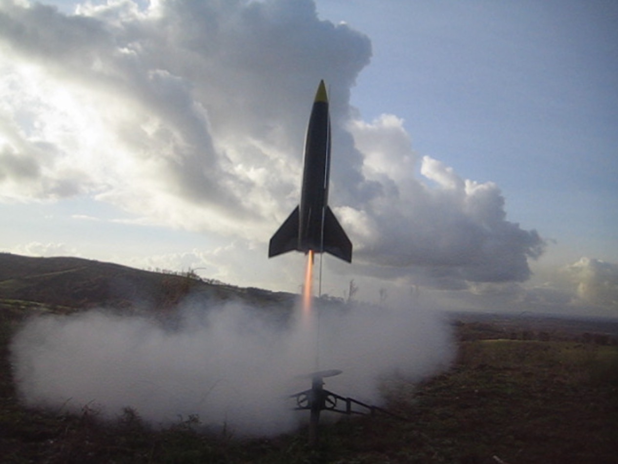 Guide to Model Rocketry Part 1 - Introduction | Flite Test