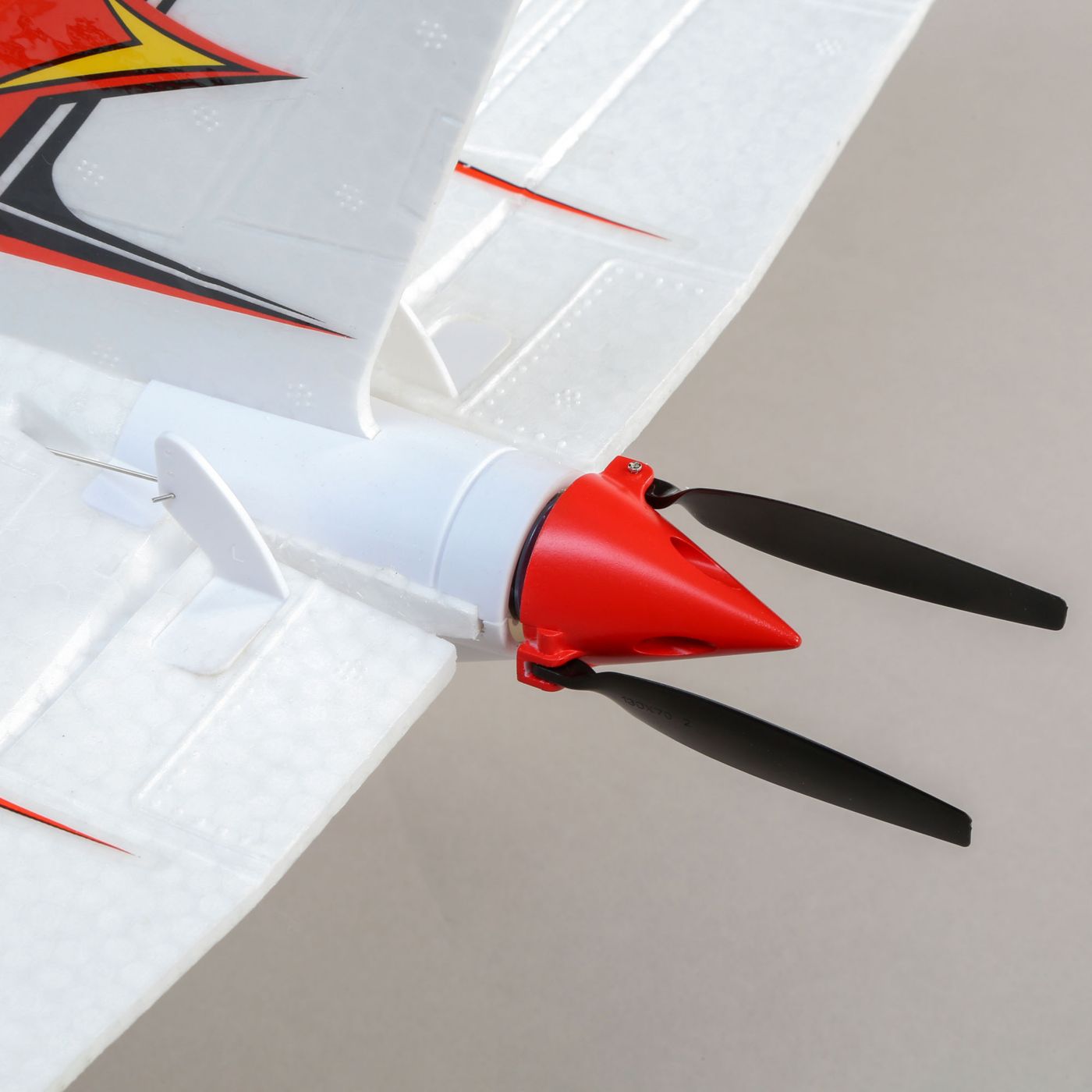 An Alternative Mini Trainer? E-Flite Delta Ray One | Flite Test