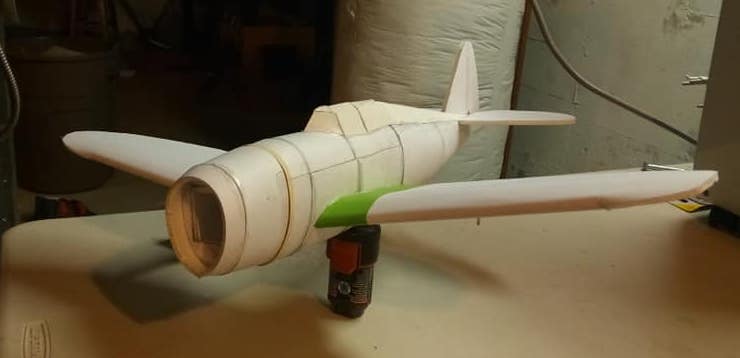 MiniacRC Mighty Mini P47 Thunderbolt (FREE PLANS) | Flite Test