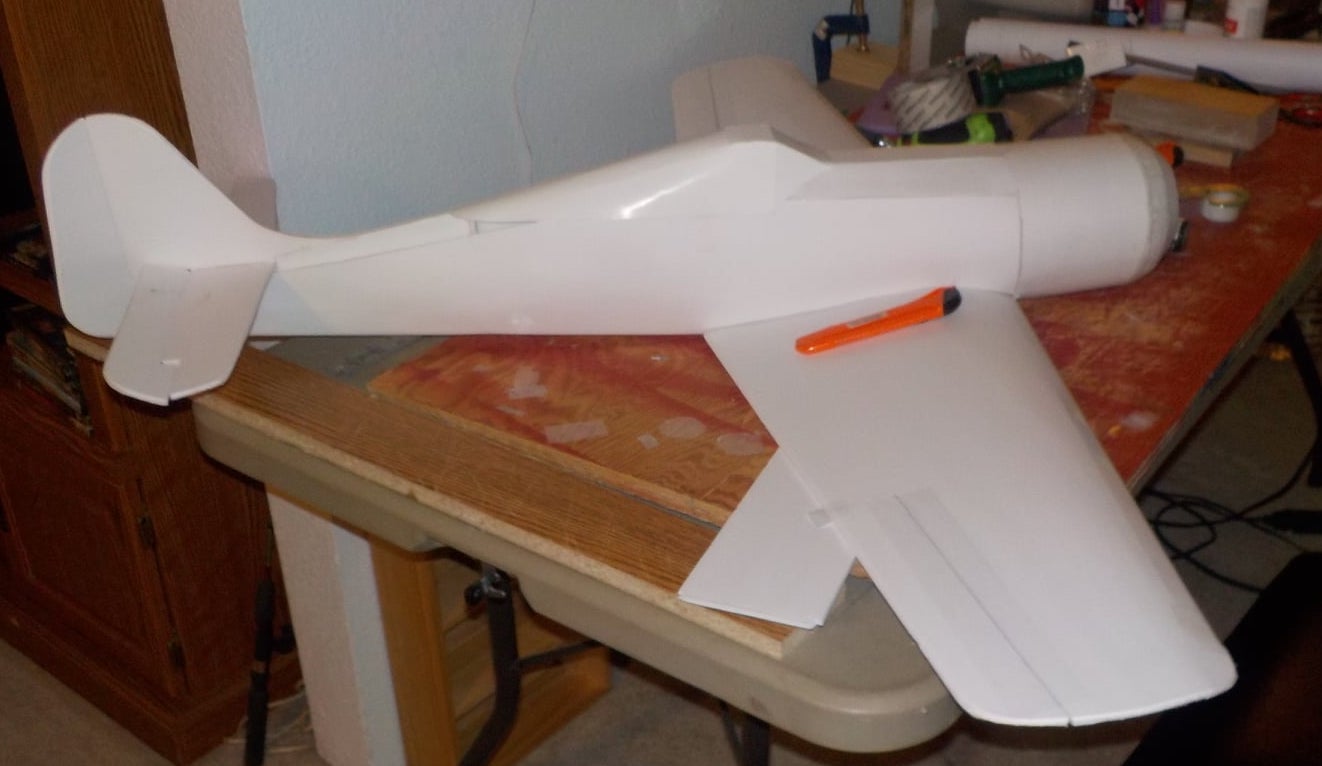 MiniacRC Mighty Mini Focke-Wulf 190 (FREE PLANS) | Flite Test