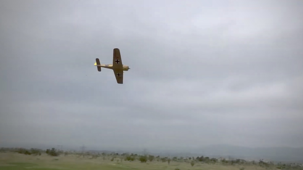MiniacRC Mighty Mini Focke-Wulf 190 (FREE PLANS) | Flite Test