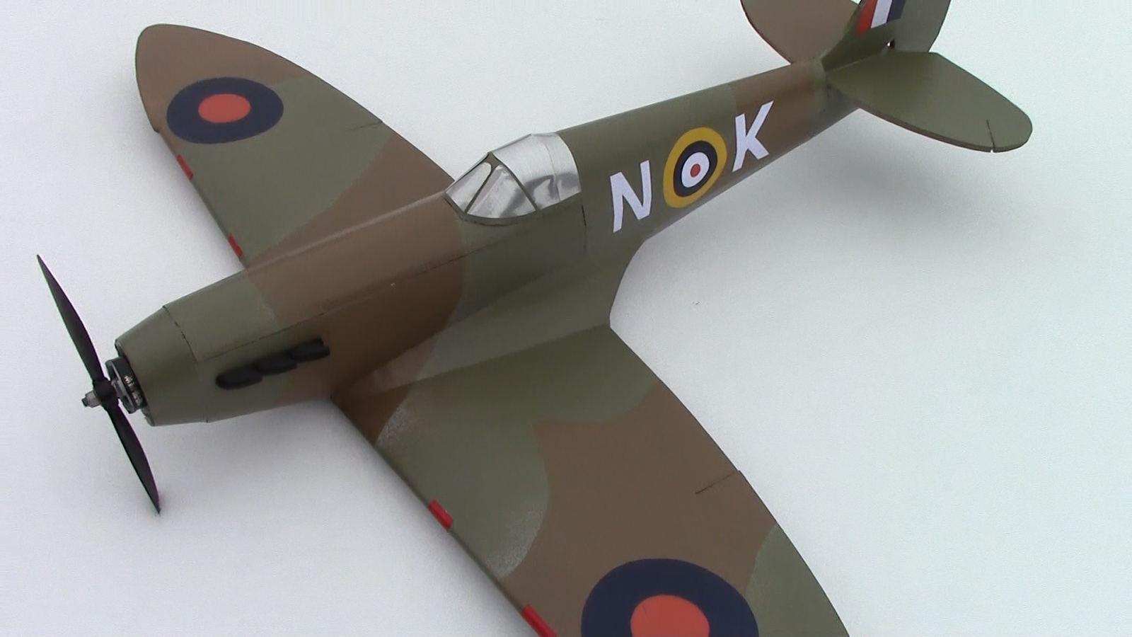 Mini Master Series Spitfire | Flite Test