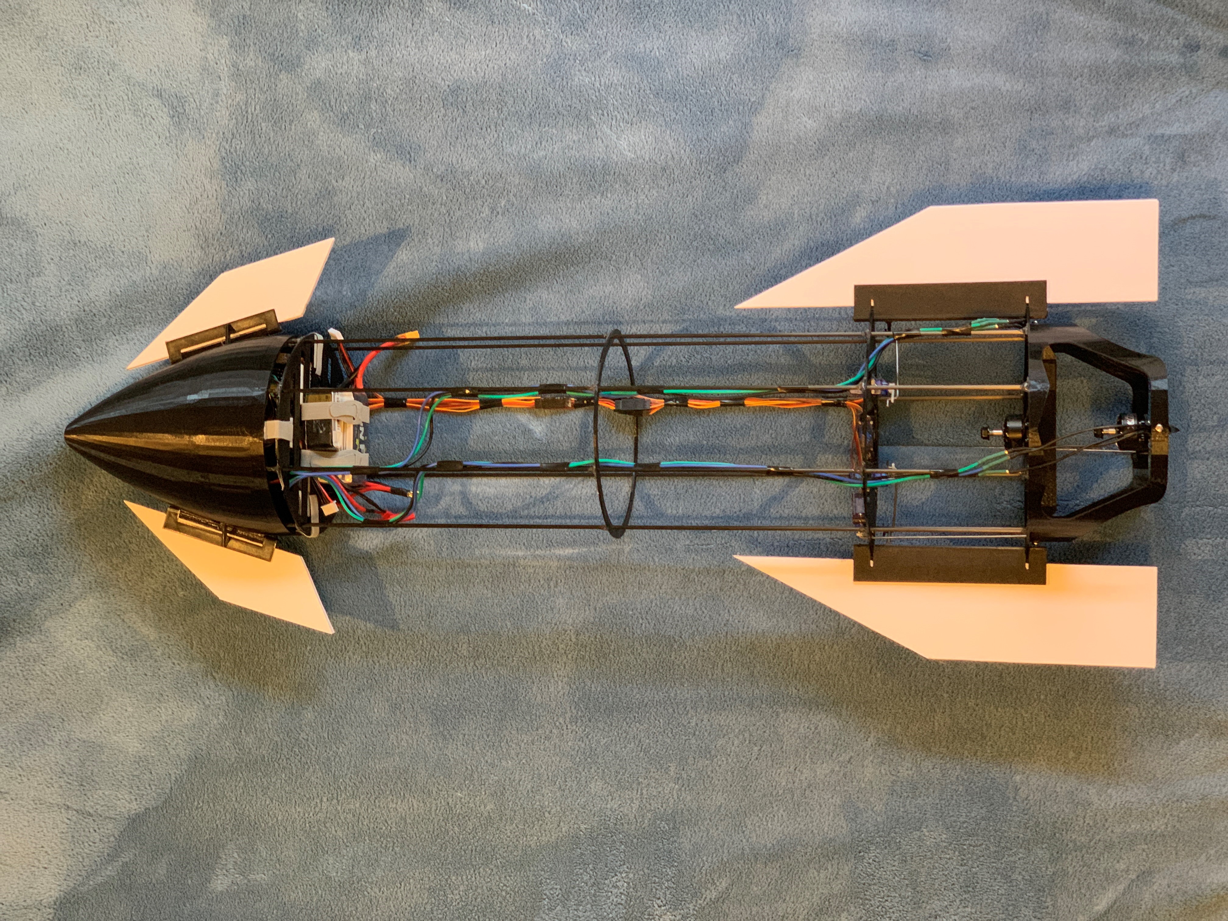 Small-Scale SpaceX Starship That Does it All | Flite Test