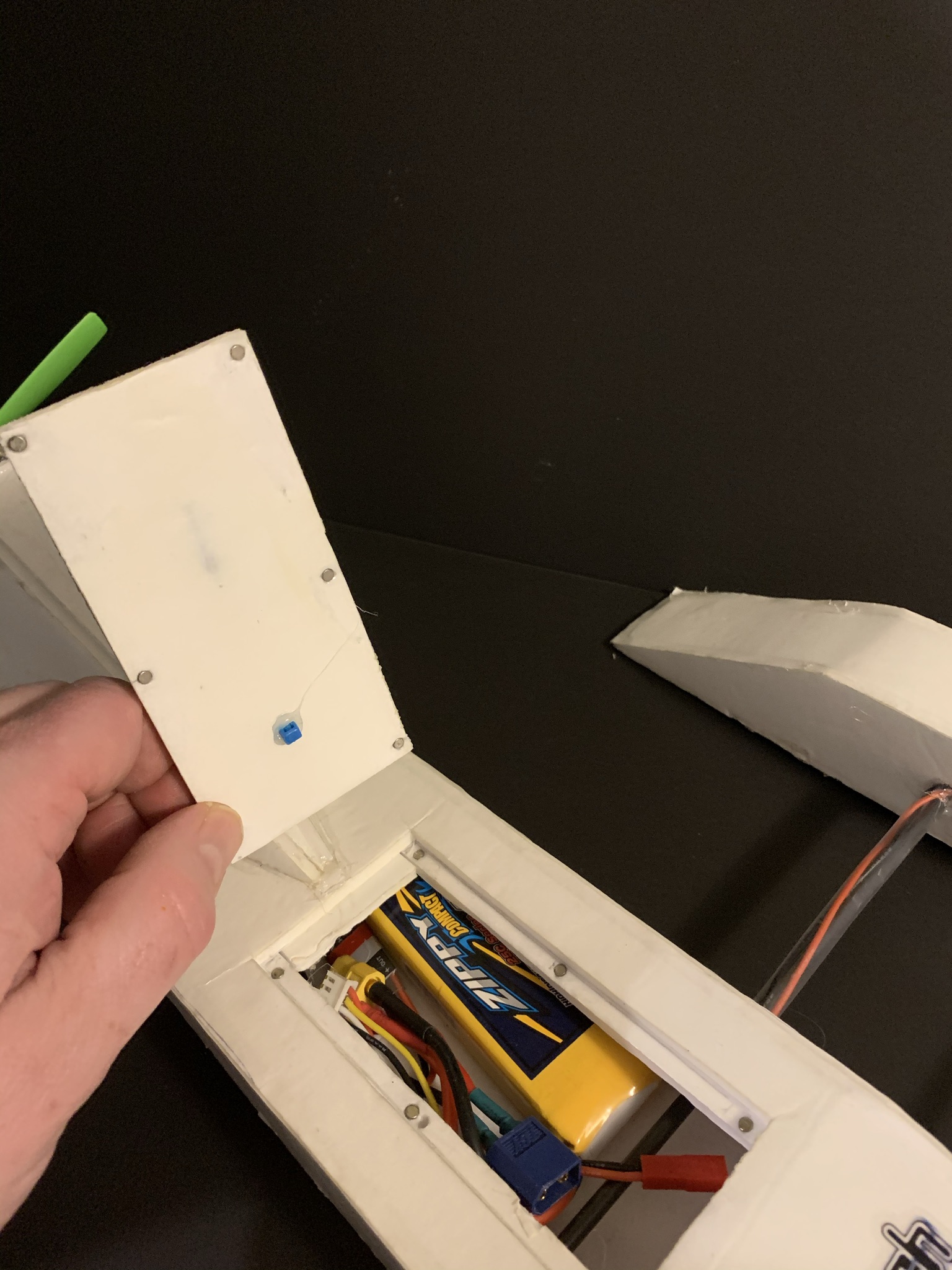 Snow Skimmer Scratch Build | Flite Test