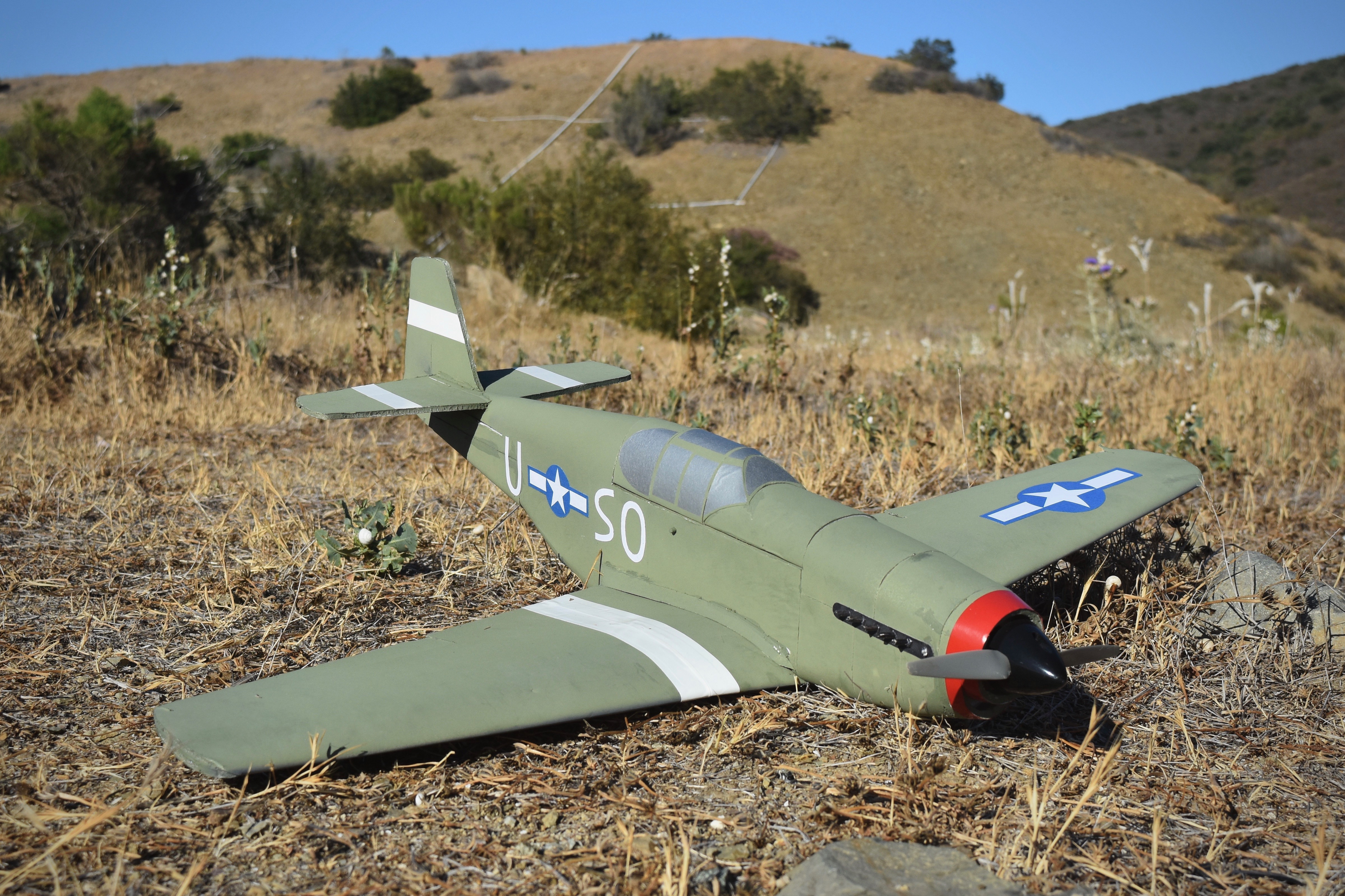 MiniacRC Mighty Mini P51B/C Mustang FREE PLANS | Flite Test