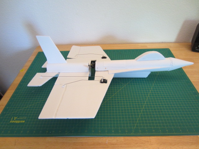 Mighty Mini F-16 | Flite Test