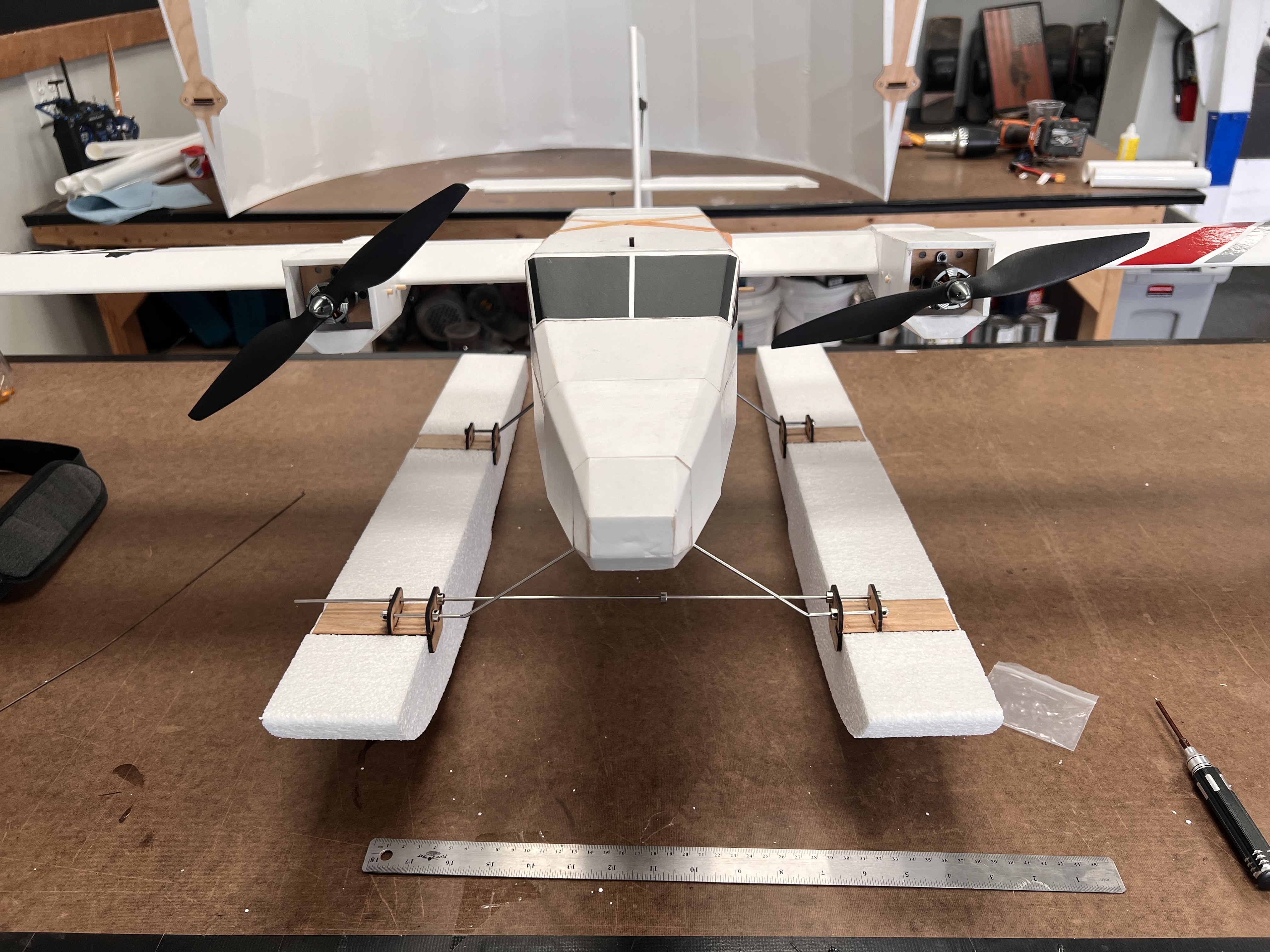 Twin Otter Floats Build | Flite Test