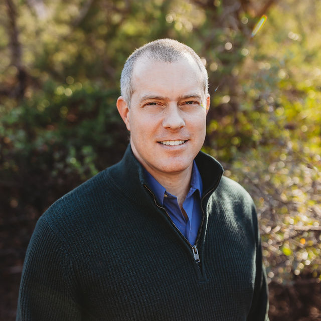 newline | Learn to build React, Angular, Vue, GraphQL, and Node.js Apps with real-world projects