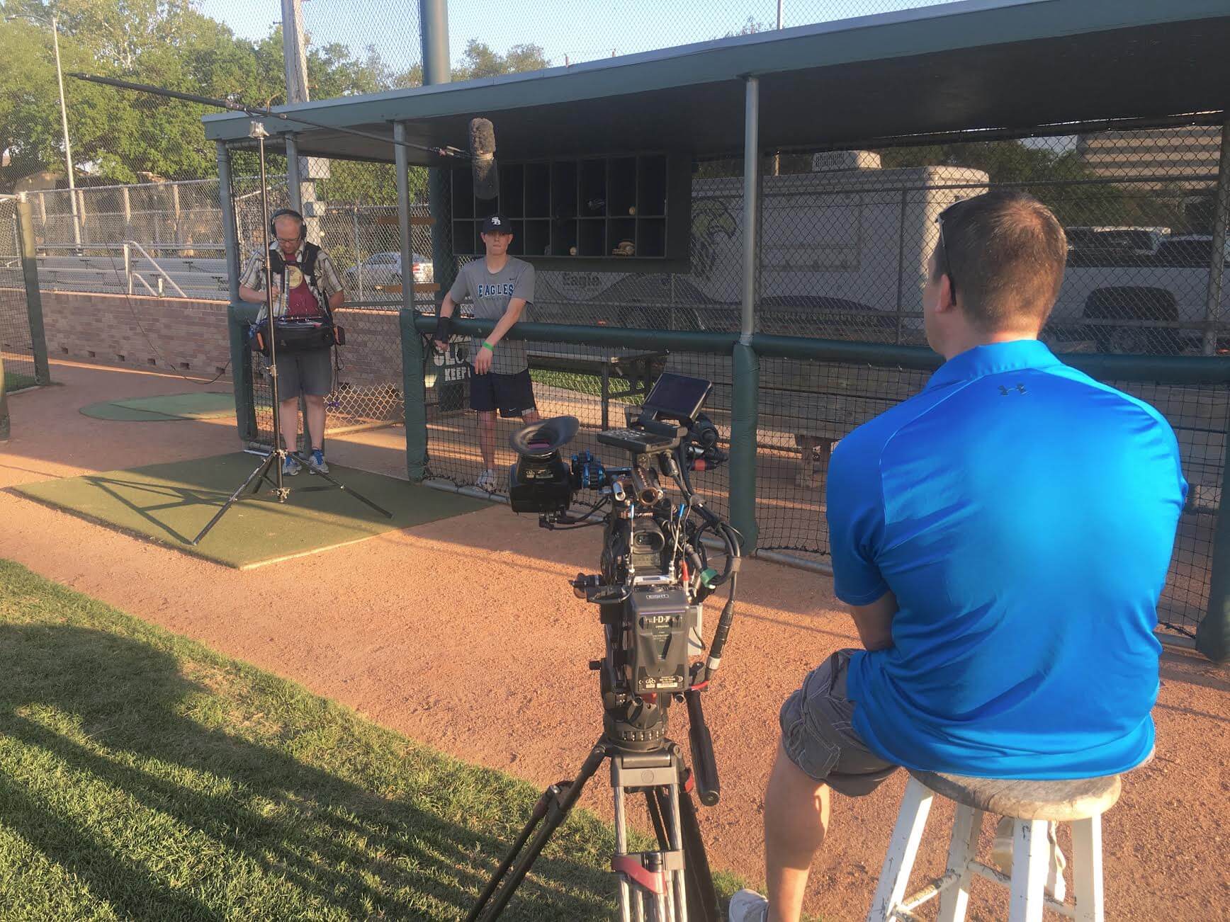 Texas Crew Spends the Afternoon with Baseball Royalty – Assignment Desk ...