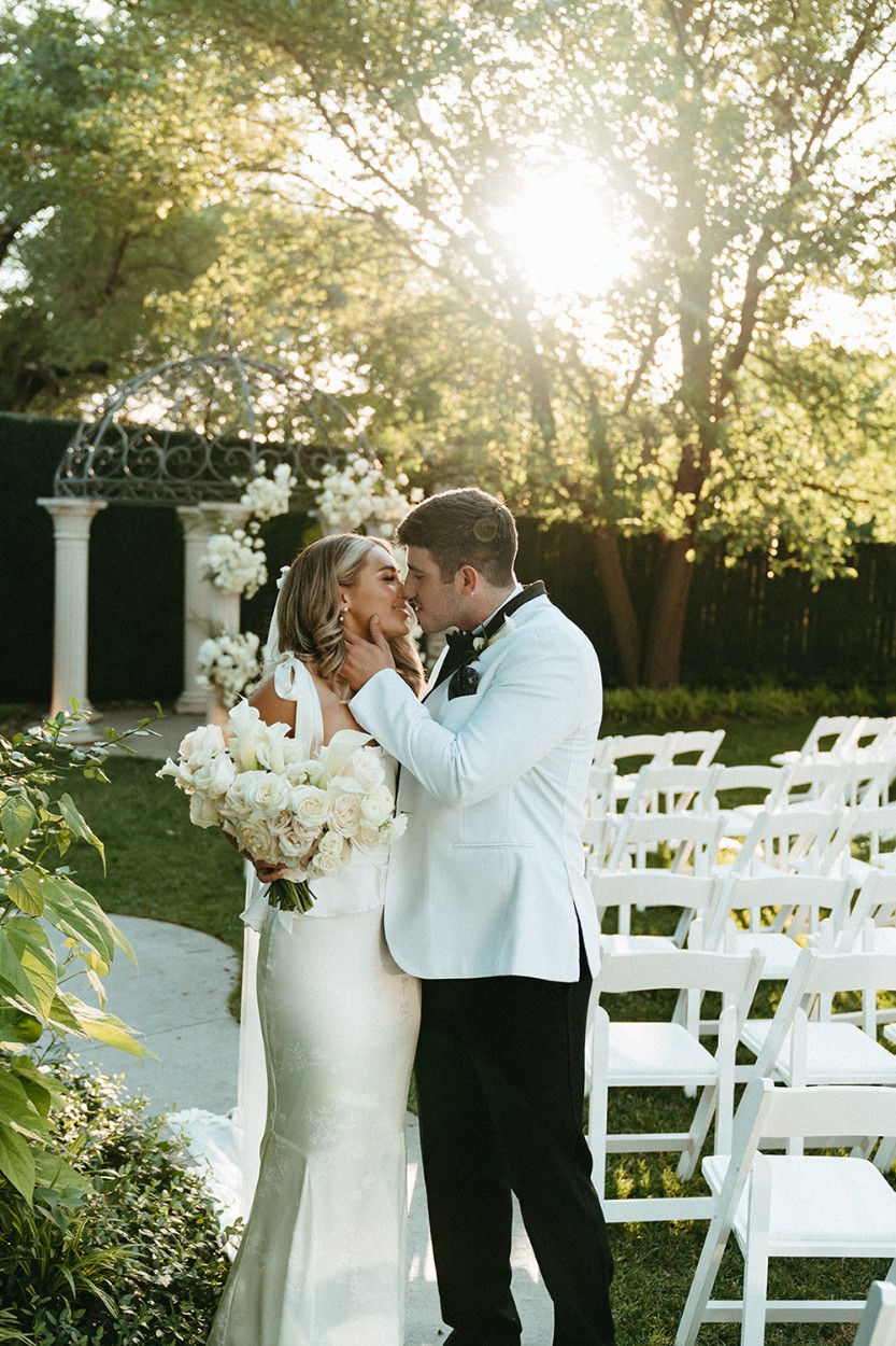 Real Northwest Arkansas Wedding: Addison & Christian's Romantic All ...