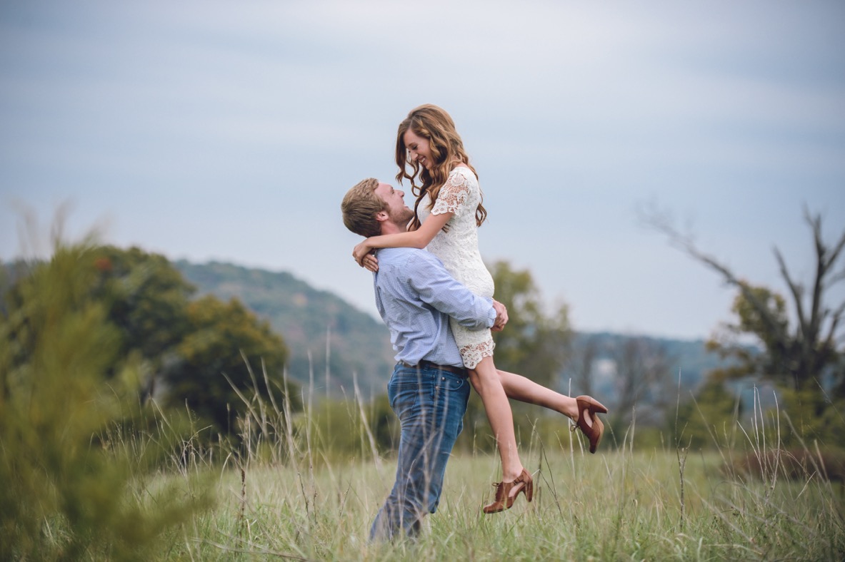 Arkansas Engagement: Brantly Duncan & Allen Wyatt - Arkansas Bride