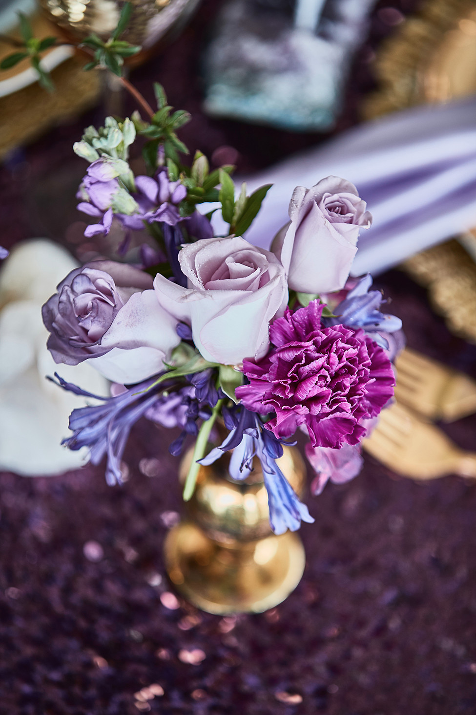 Hidden Gems: "Amethyst" Tablescape by Shirley's Flower Studio ...