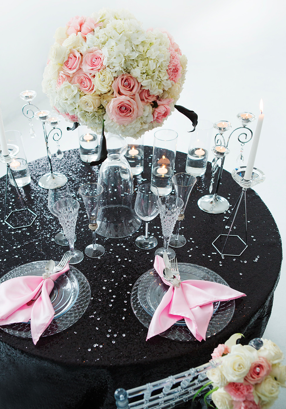Hidden Gems: "Diamond" Tablescape by Royal Cort Celebrations & Events ...