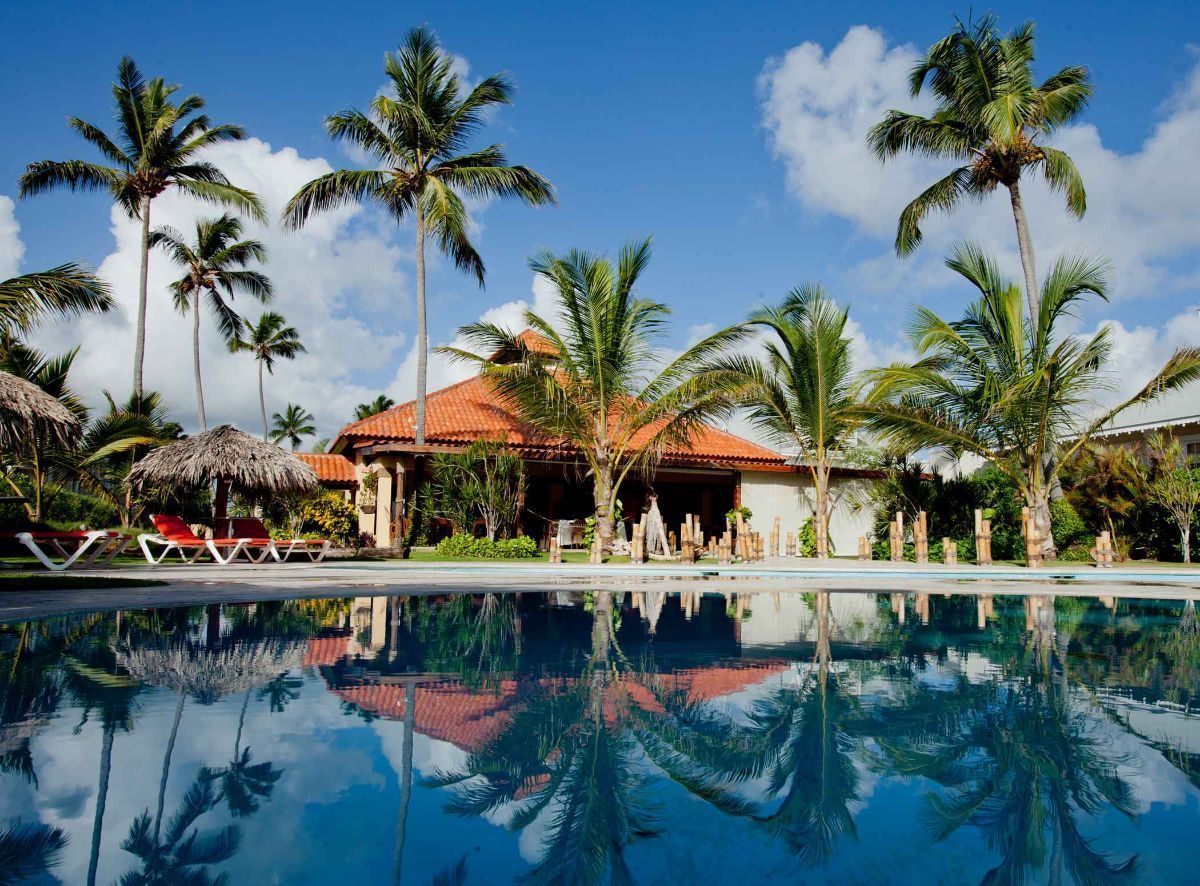 Exclusiva y Nueva Villa con 3 dormitorios y en 5 min de la playa privada