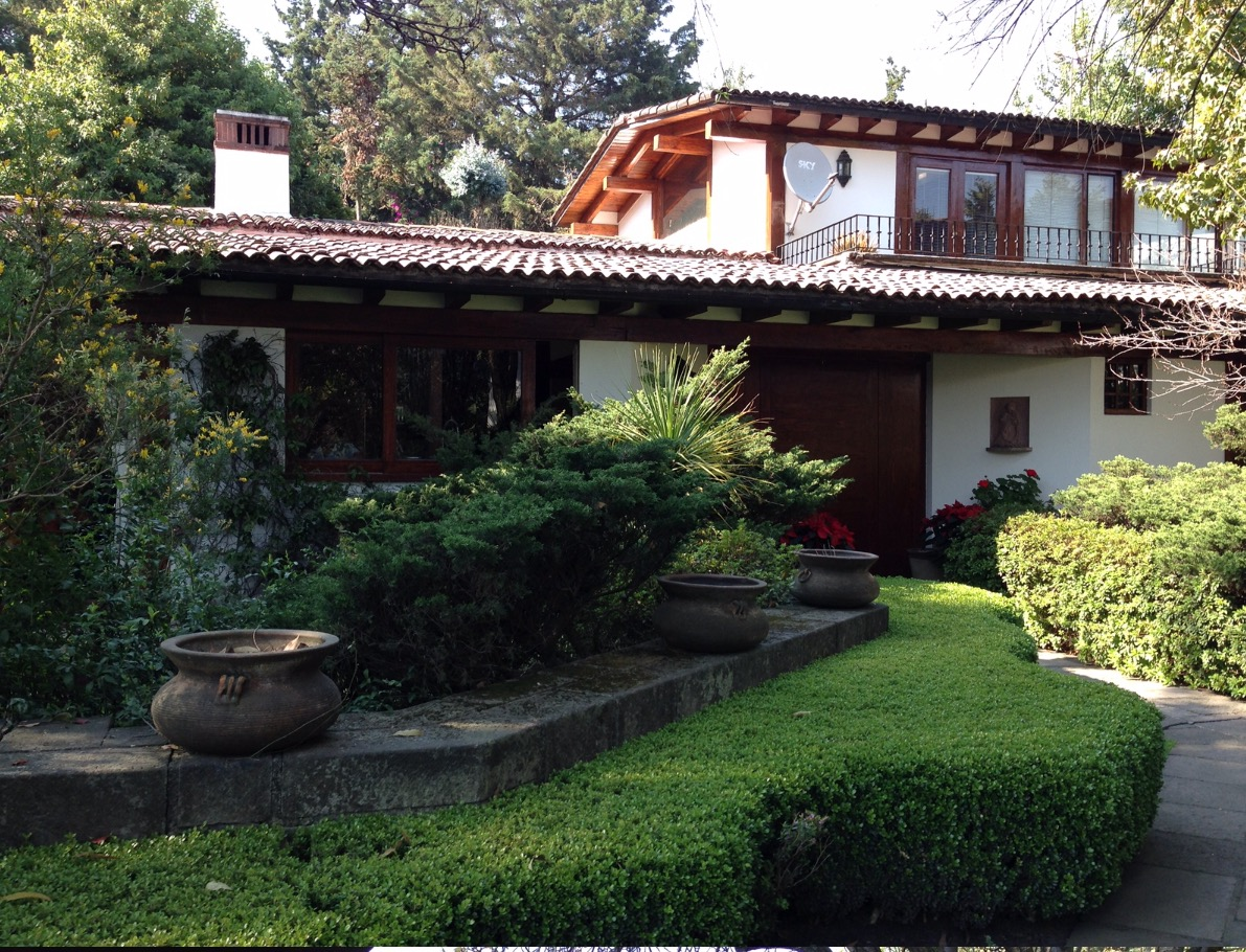 Casa en venta en Rancho San Francisco con acabados de lujo, Álvaro ...