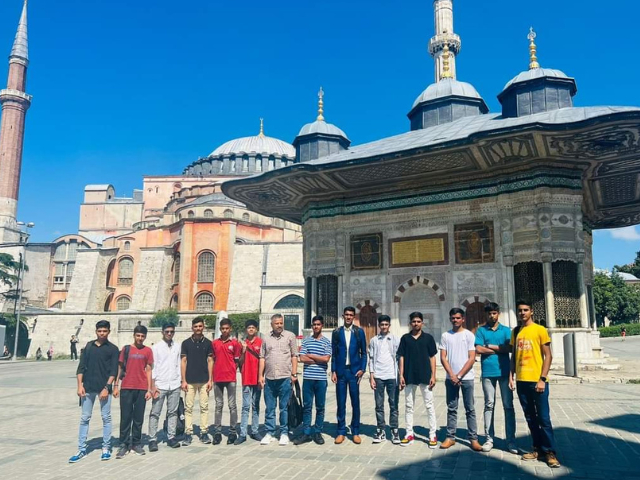 Pakistan Sweet Home - Orphanage for the Underprivileged