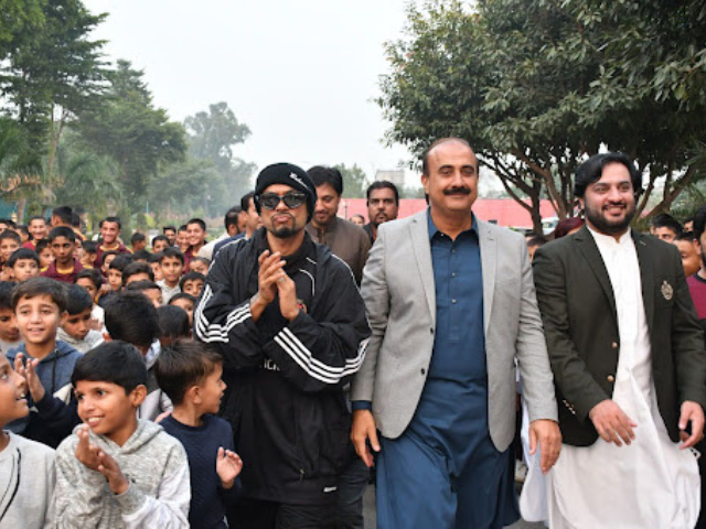 Pakistan Sweet Home - Orphanage for the Underprivileged