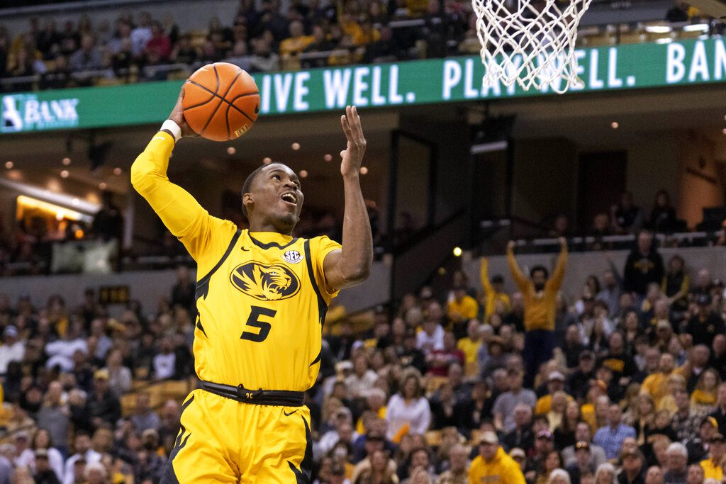 Missouri Tigers vs. Arkansas Razorbacks College Basketball Betting ...