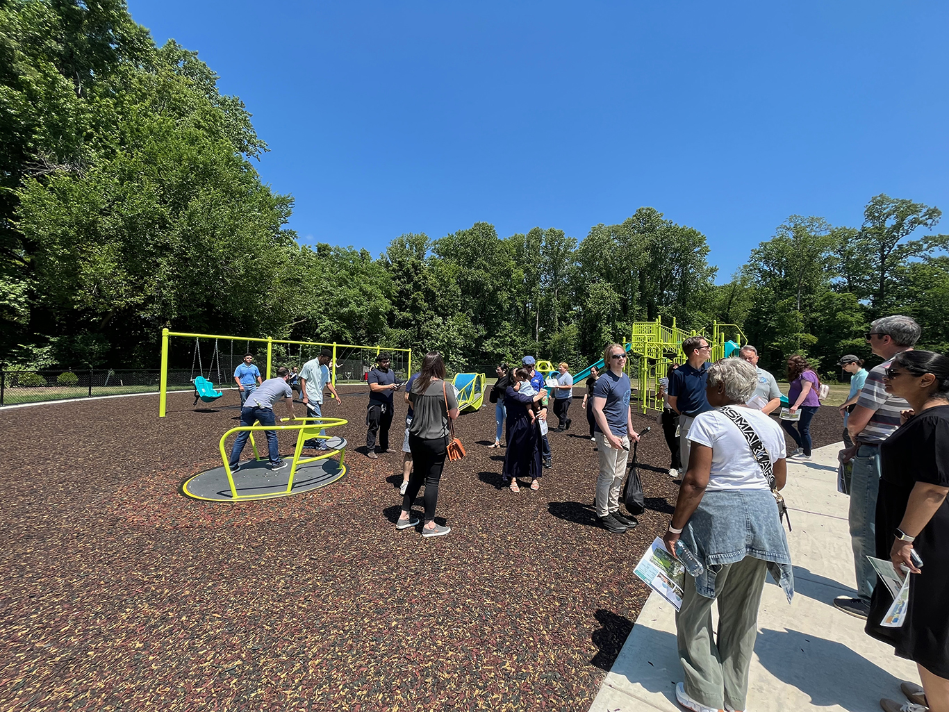 Beach Elementary School Tour | Smolen • Emr • Ilkovitch Architects (SEI)