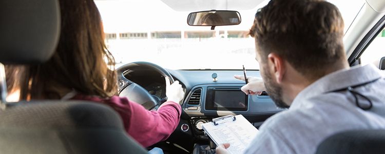 How To Get a Driver's Ed Insurance Discount | SmartFinancial
