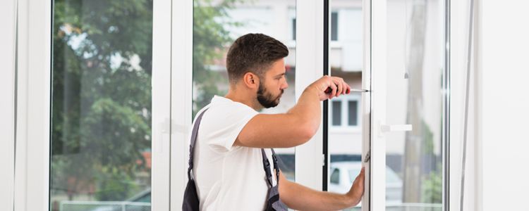 Does Home Insurance Cover Window Replacement? | SmartFinancial