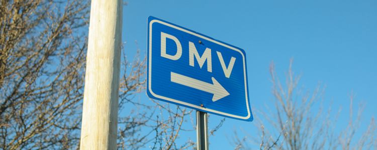 Driving With an Expired License: What You Need To Know | SmartFinancial