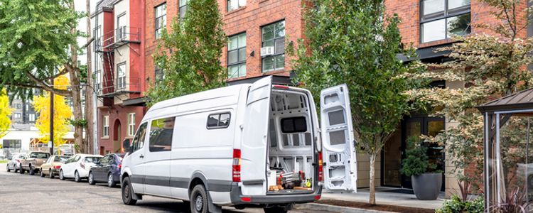 Factors That Affect Commercial Auto Insurance Rates | SmartFinancial