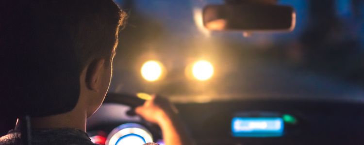 Night Driving Safety Tips: Everything You Need to Know | SmartFinancial