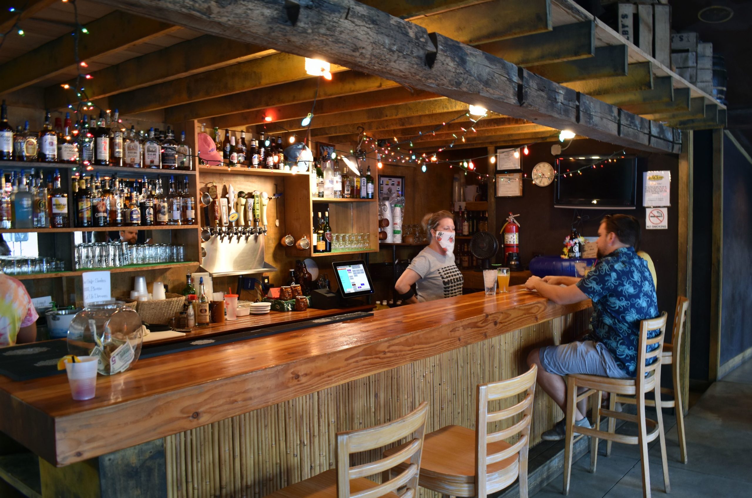 Spikes Beach Grill - Visit Kosciusko County