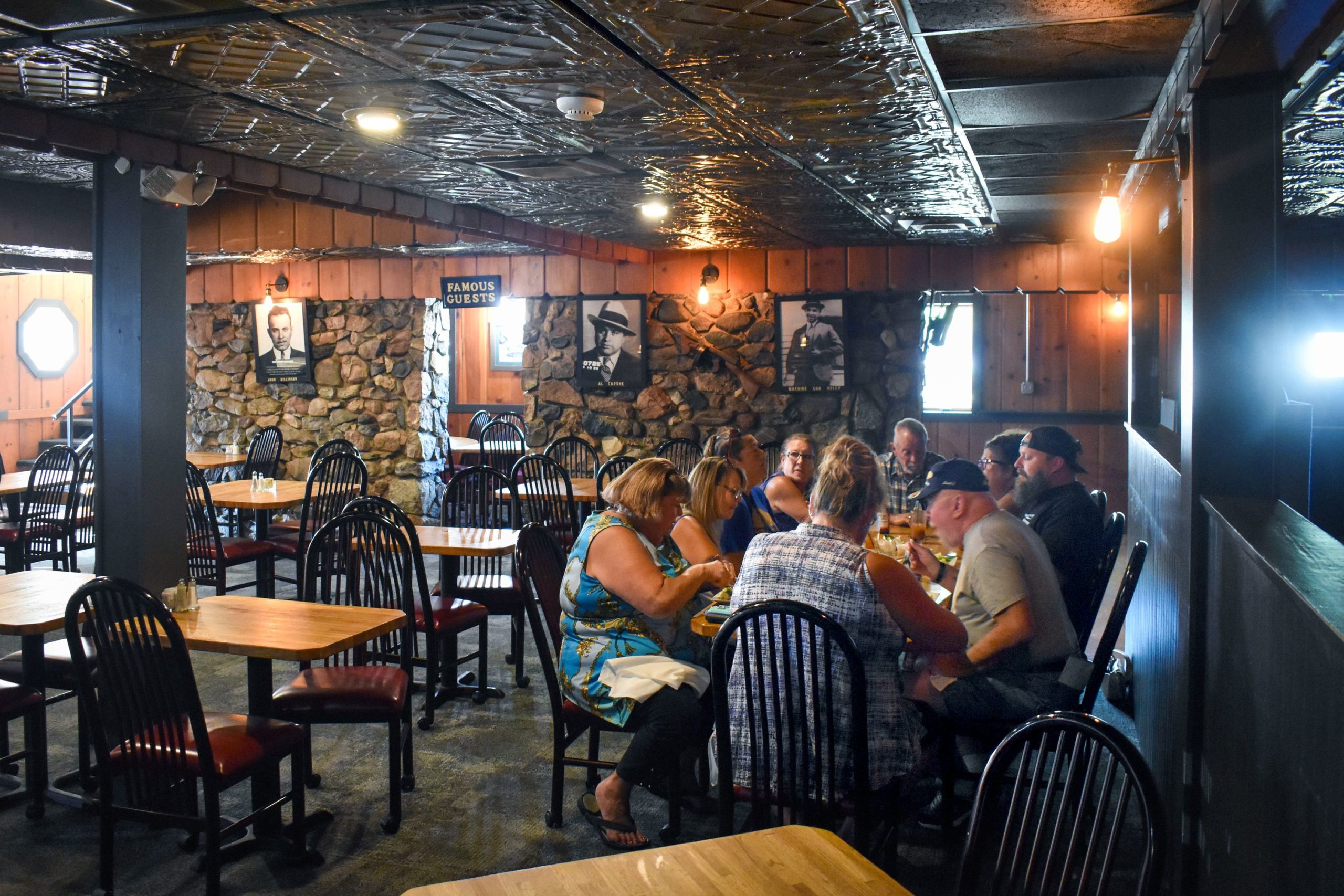 Barbee Hotel & Restaurant - Visit Kosciusko County