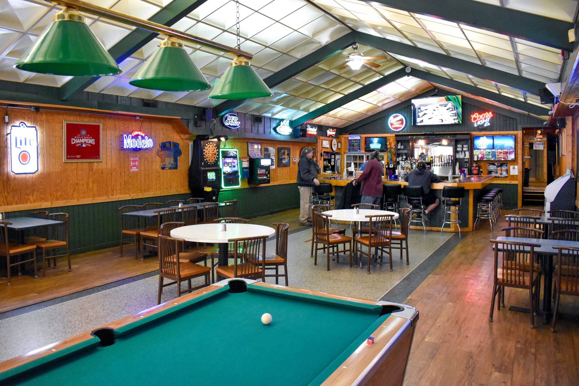 Bulldog Saloon - Visit Kosciusko County