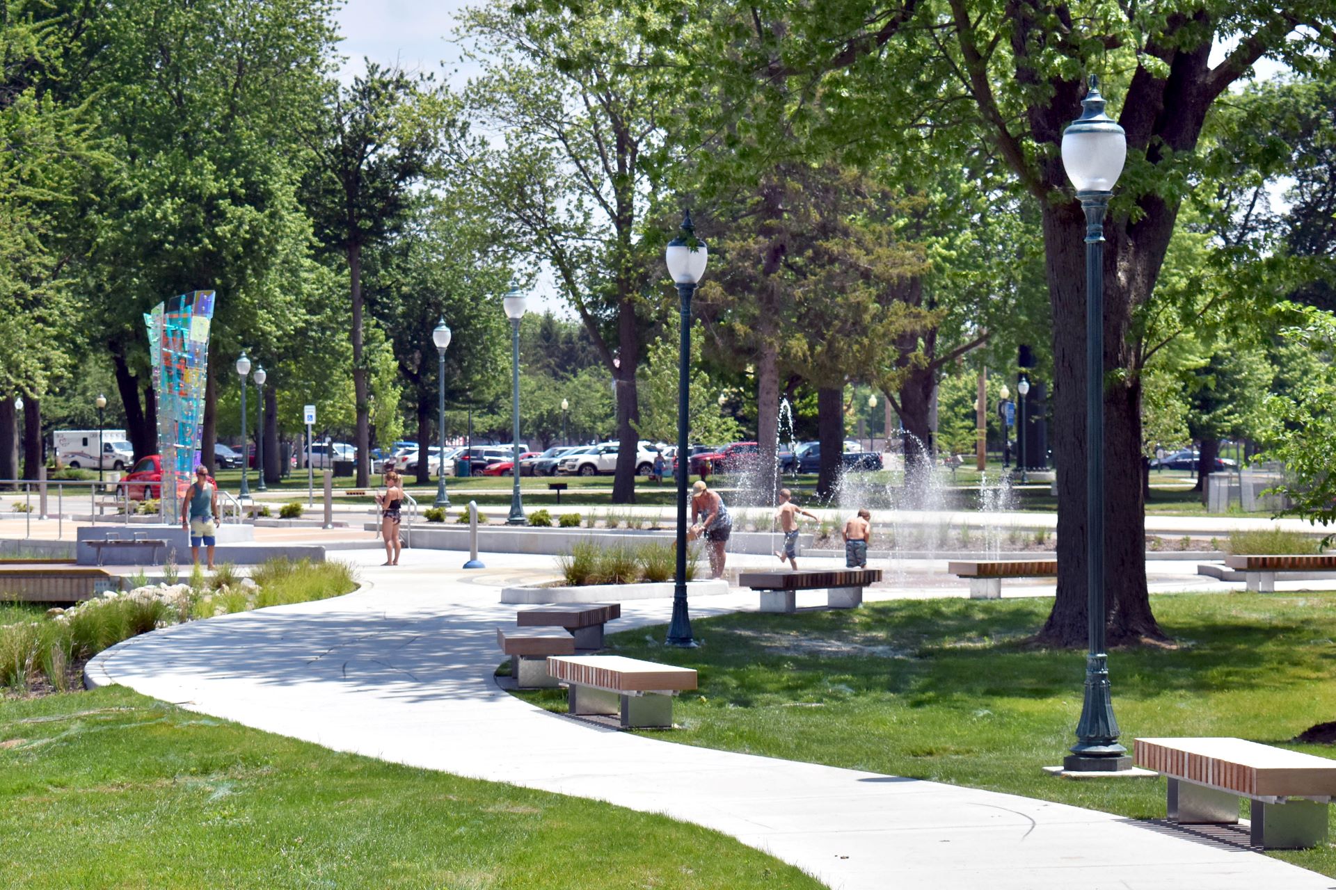 Buffalo Street Plaza and Castaldi Fountain - Visit Kosciusko County