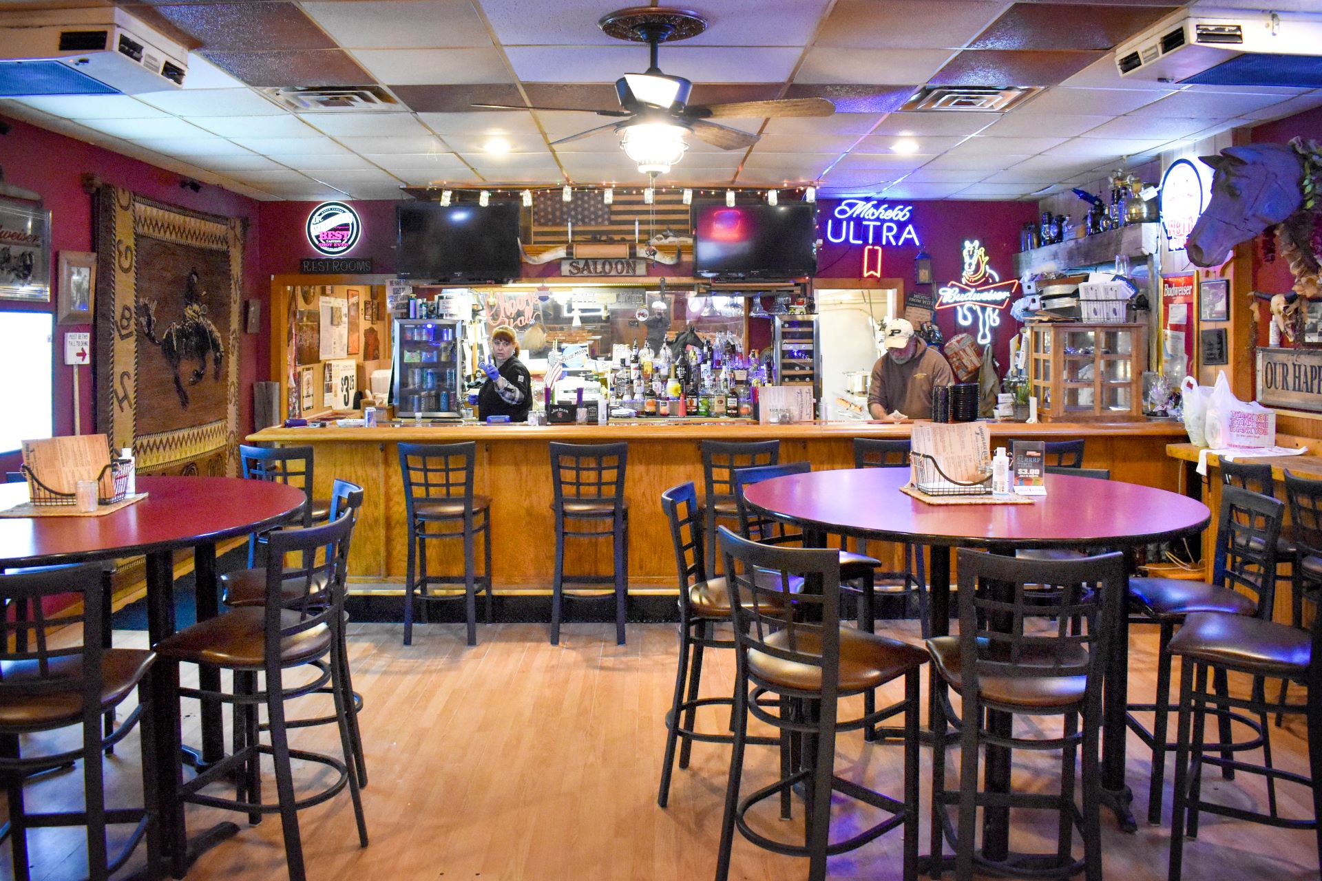 Someplace Else Saloon - Visit Kosciusko County