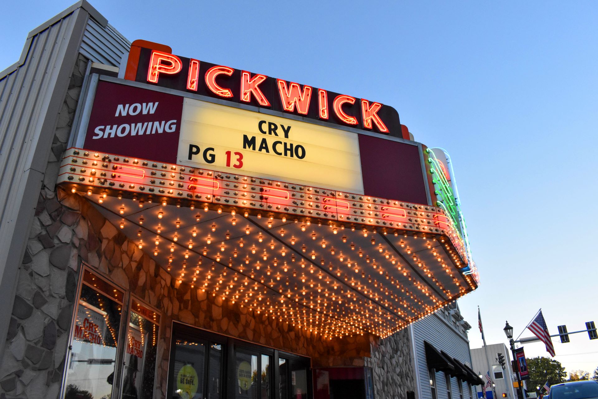 Pickwick Theatre - Visit Kosciusko County