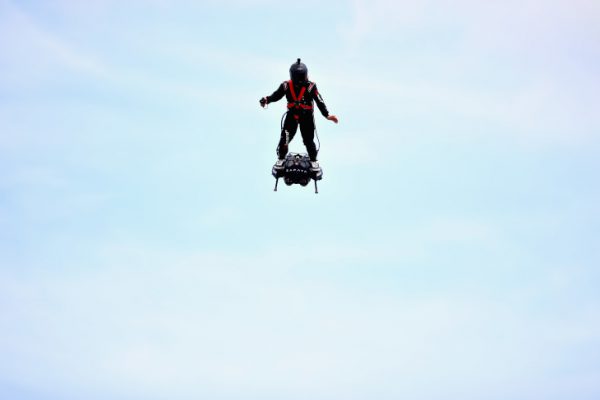 Flying Man In Jetpack Is Hounding Airplane Flights In Los Angeles - AsViral