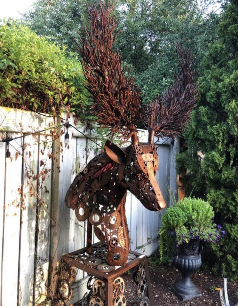 10 Times Artists Turned Ordinary Things Into Art - AsViral
