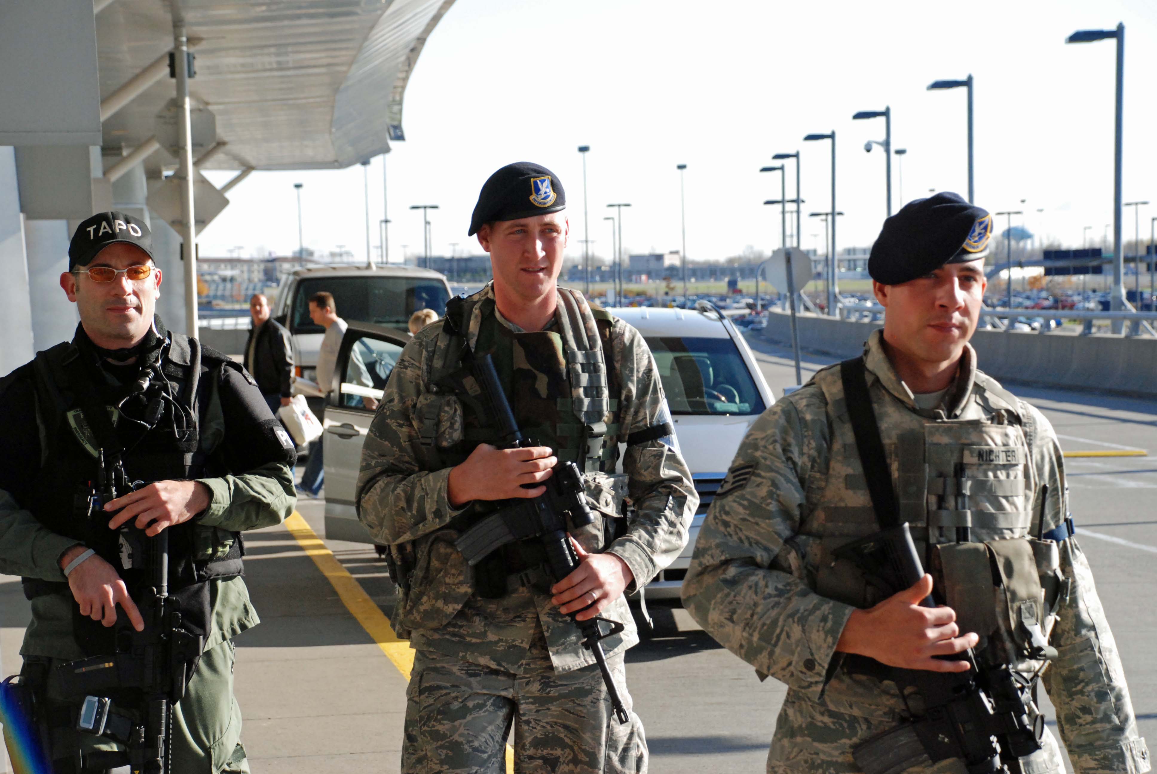 Massachusetts National Guard Civil Support Team Enters Vigilant Guard