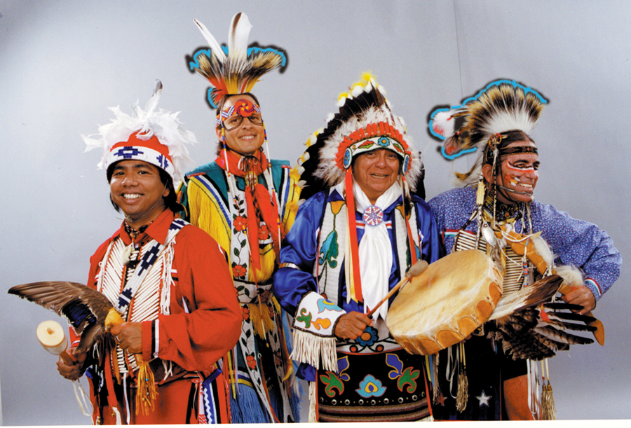 Thunderbird American Indian Dancers to Perform Nov. 8