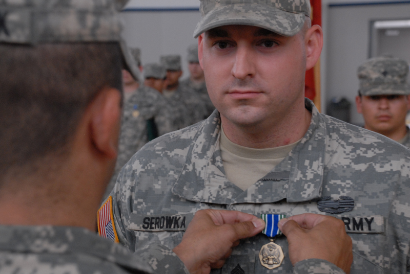 Sycamore Artillerymen Promoted, Receive Medals