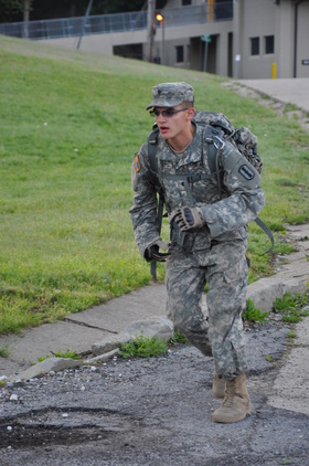 Maine, New Hampshire Soldiers Named Best Warriors at Camp Smith Competition