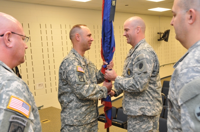 Rochester Soldier assumes command of Recruiting, Retention Battalion