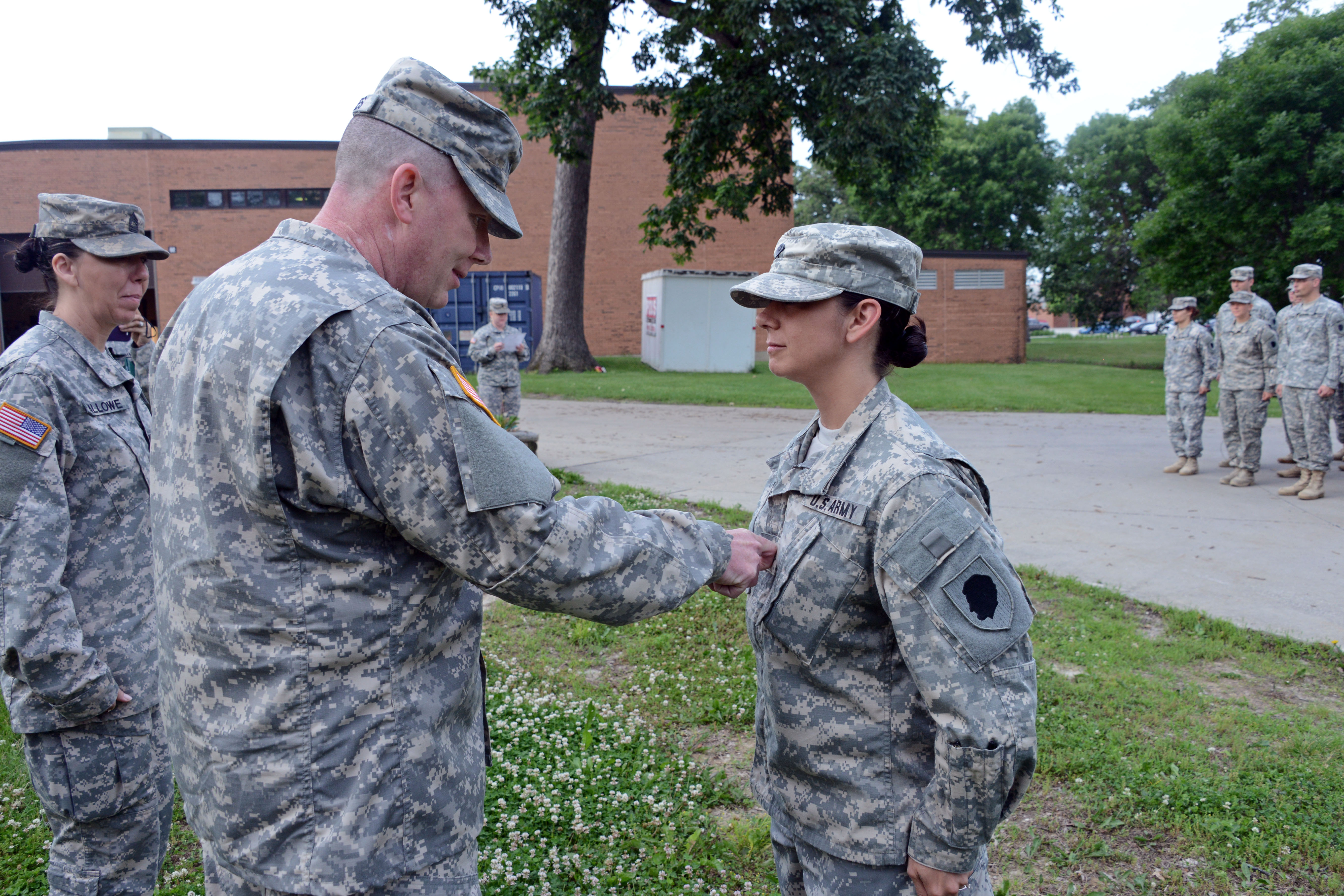 ILNG Soldier promoted to the rank of sergeant