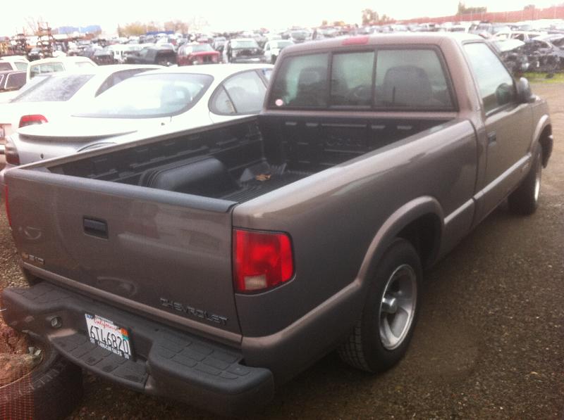 1998 Chevrolet S10 LS - Used Auto Parts for Sale | Auto Gator ...