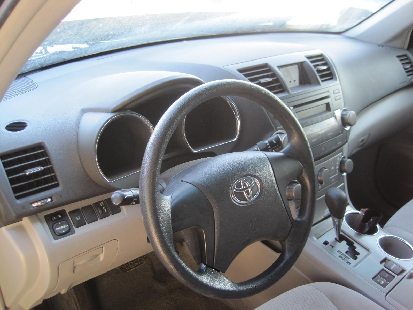 2008 Toyota Highlander Base parts | AutoGator - Sacramento, CA