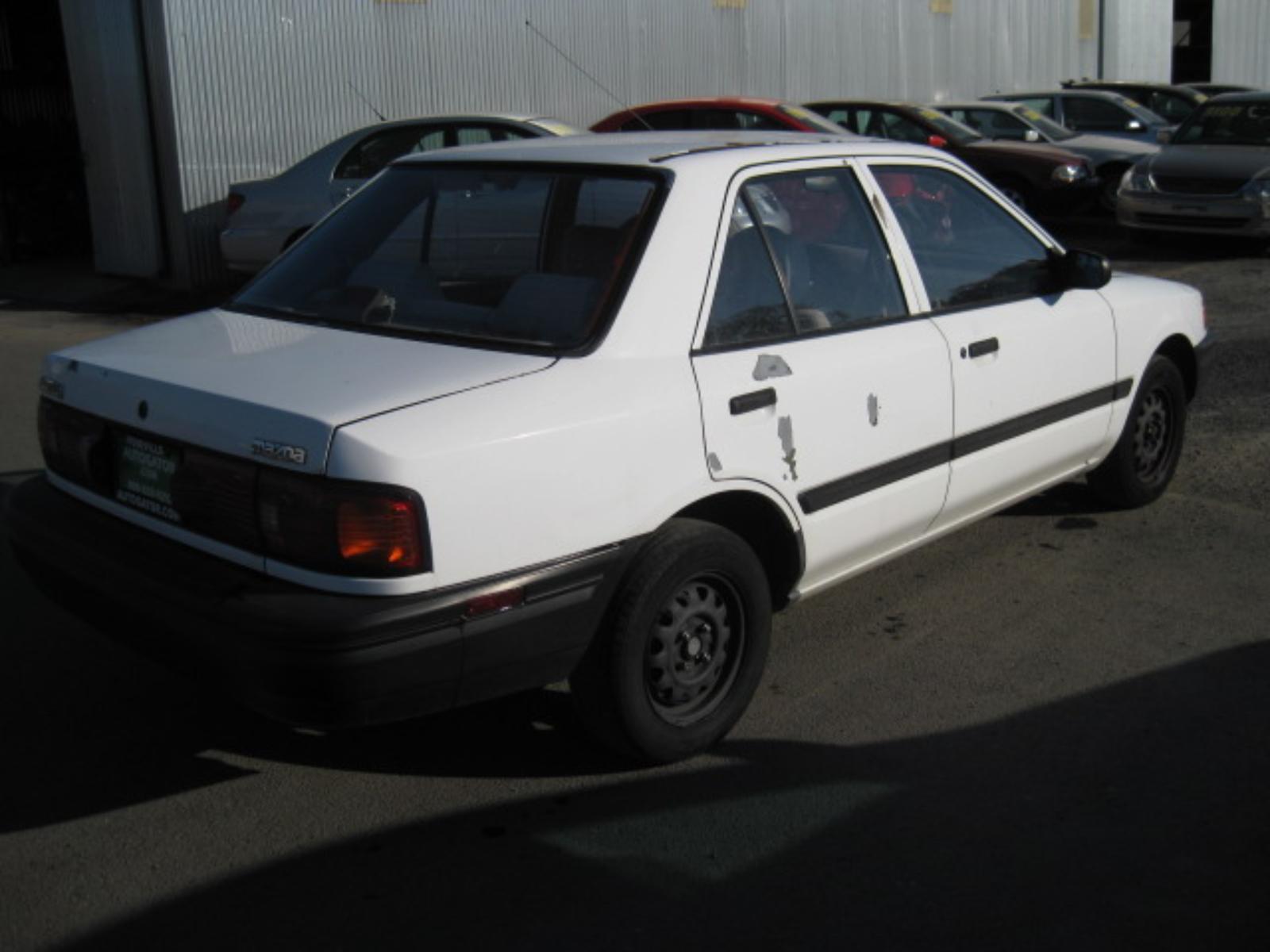 1994 Mazda Protege Dxnull