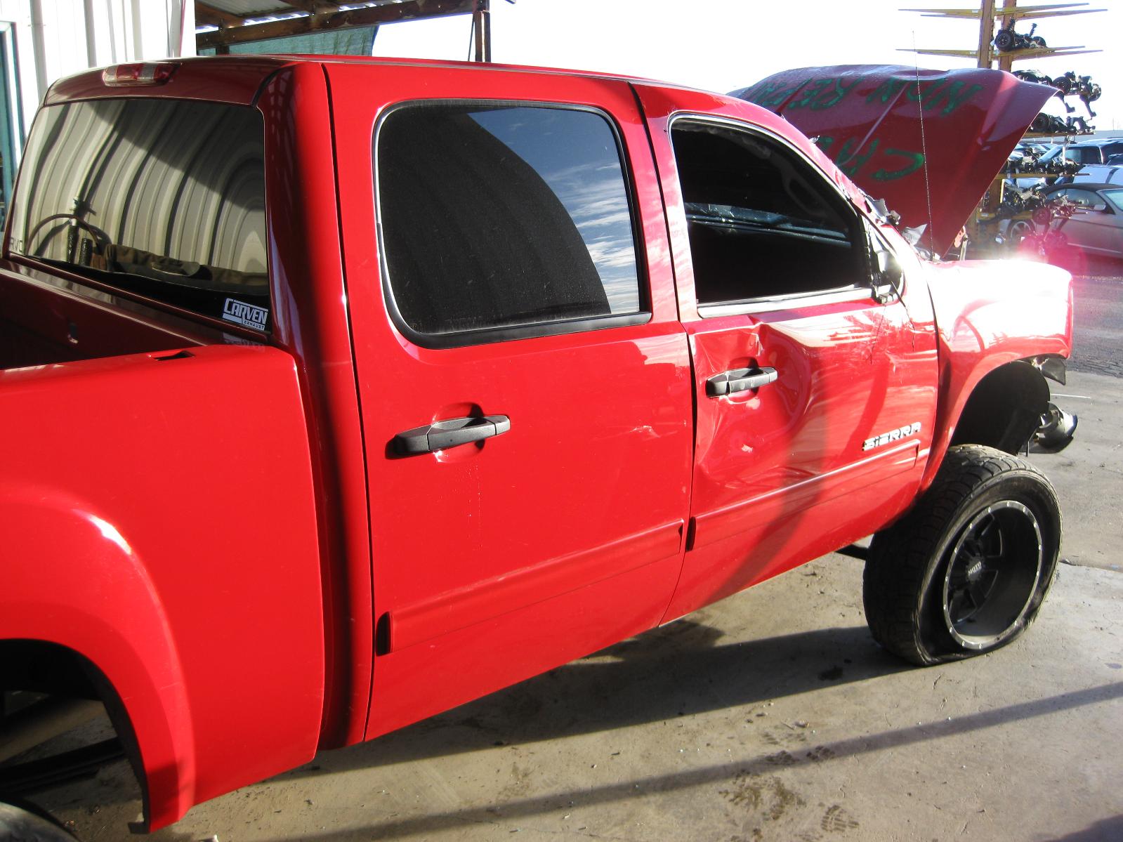 2013 GMC Sierra 1500 Pickup SLE parts | AutoGator - Sacramento, CA