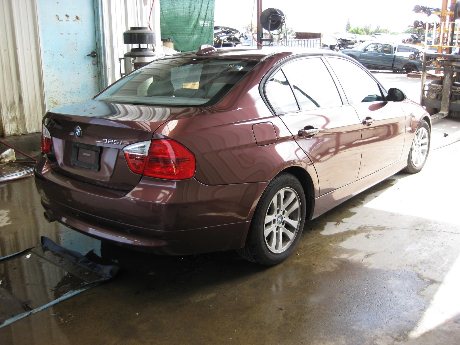 2006 BMW 325i 325i parts | AutoGator - Sacramento, CA