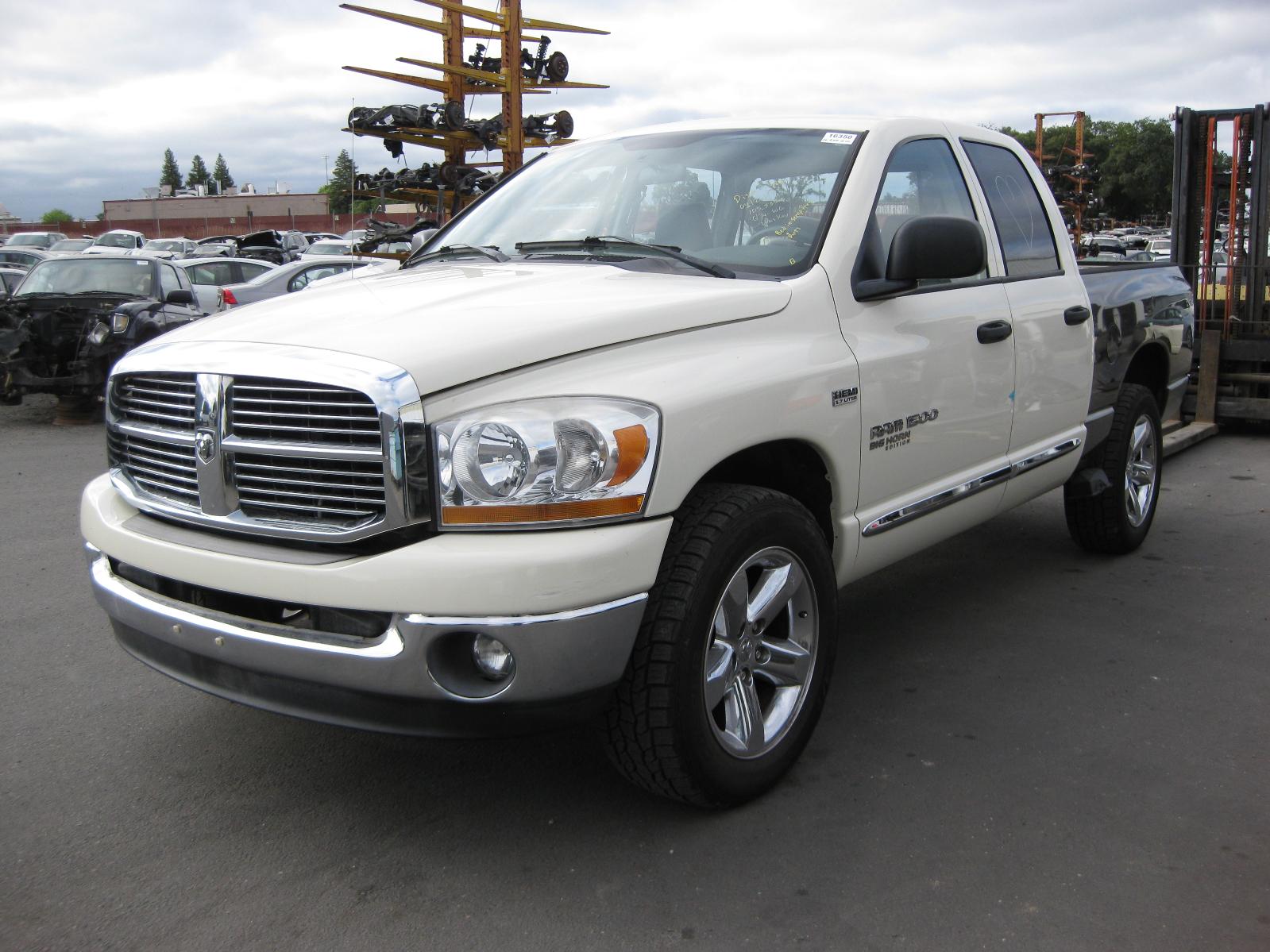 2006 Dodge Ram 1500 SLT parts | AutoGator - Sacramento, CA